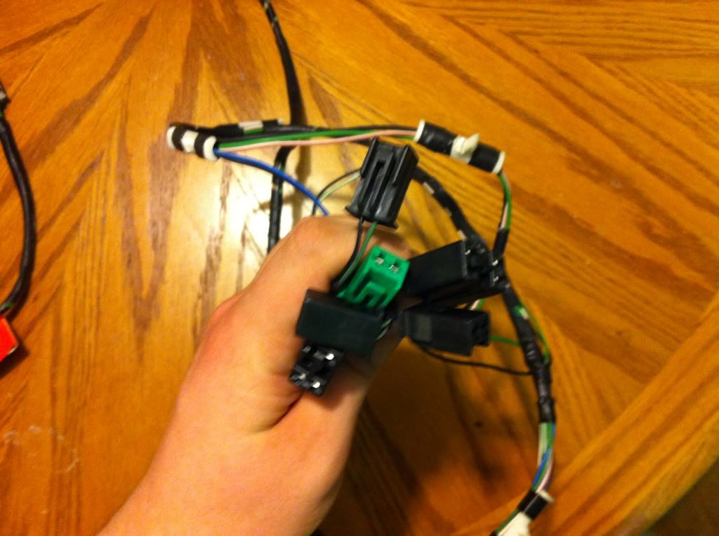 For Sale: - 1999-2001 9-5 Trunk lid wiring | SaabCentral Forums